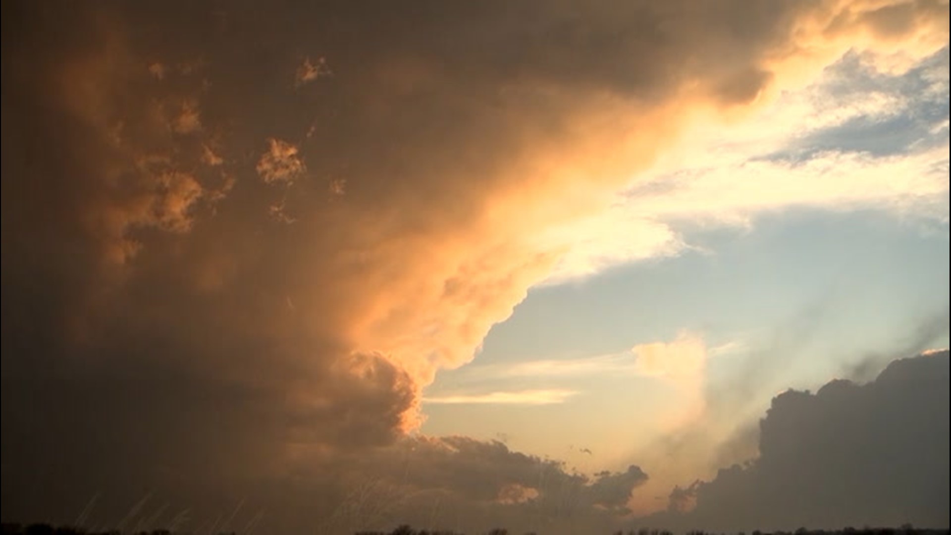 Wicked weather batters Illinois | newswest9.com