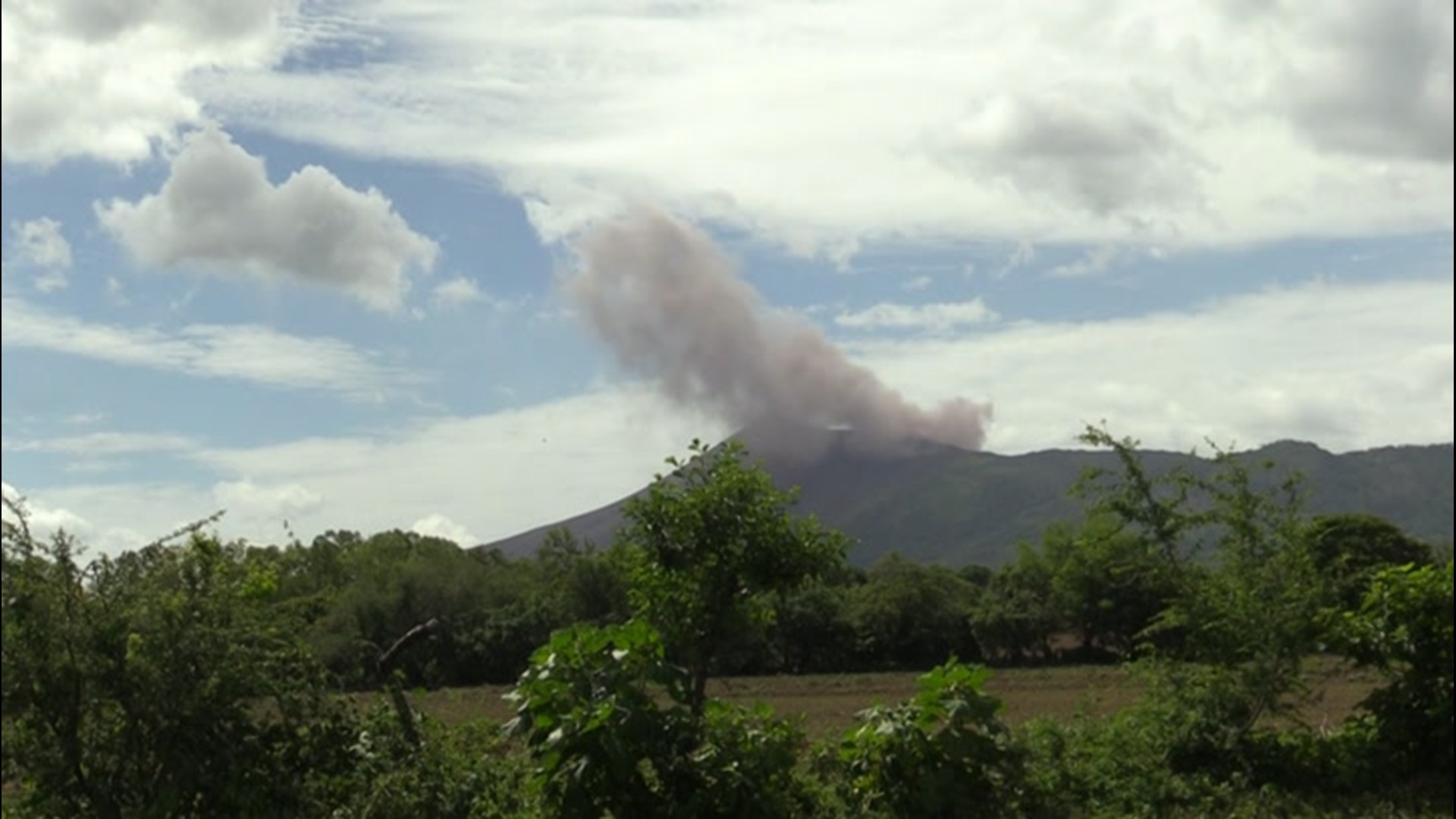 Ash, smoke rise from volcano | newswest9.com