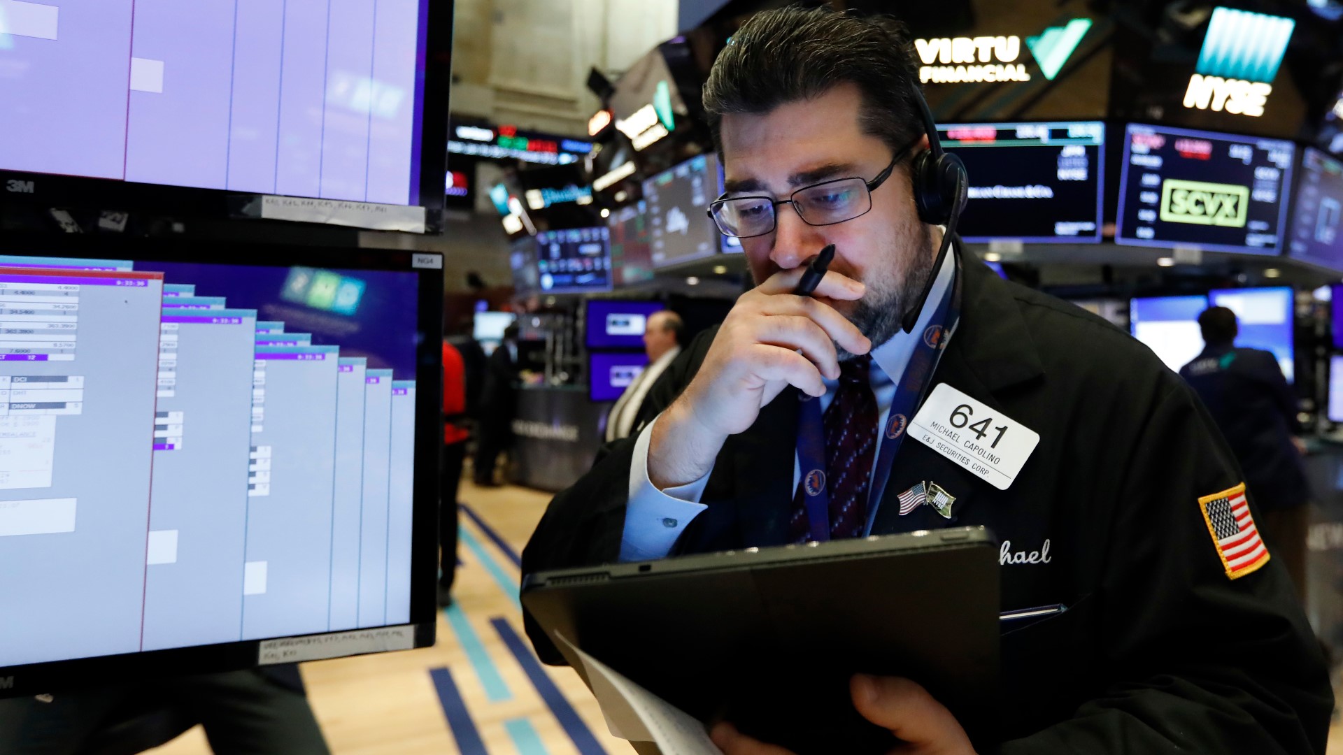 How is the stock market doing Monday? | newswest9.com