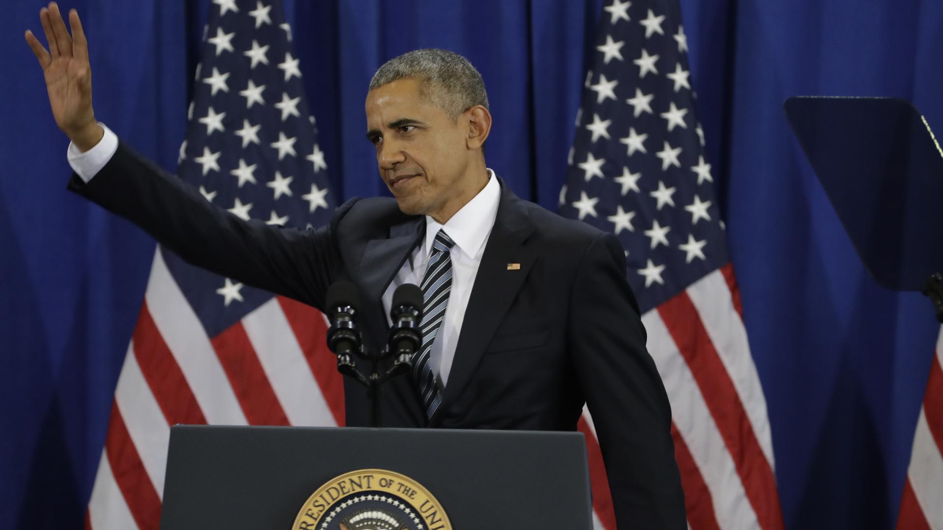 Obama tops Gallup's presidential favorability survey | newswest9.com