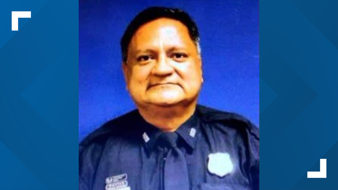 HPD Officer Ernest Leal, Jr. dies after battling COVID-19 | newswest9.com HPD Officer Ernest Leal, Jr. dies after battling COVID-19 | newswest9.com