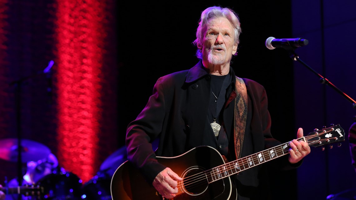 Kris Kristofferson, Country Hall of Famer, has retired | newswest9.com