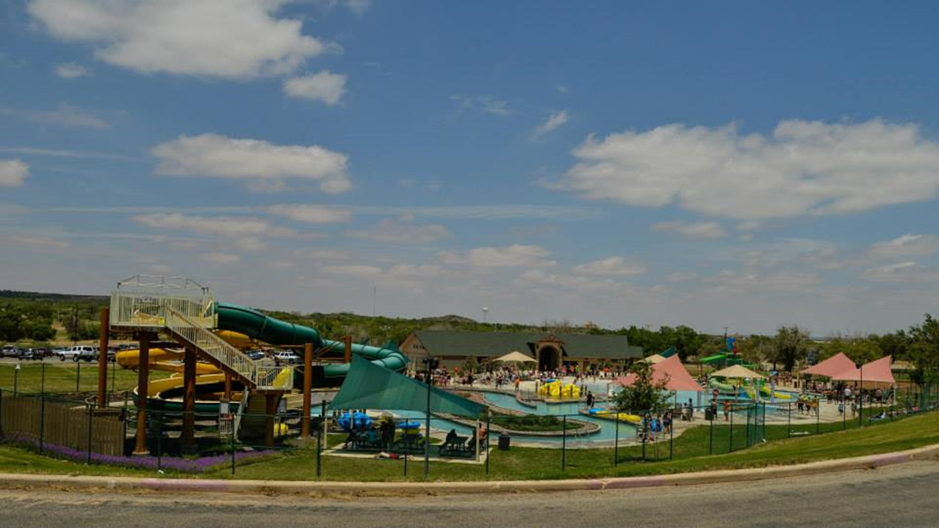 Russ McEwen Aquatic Center opening Saturday | newswest9.com