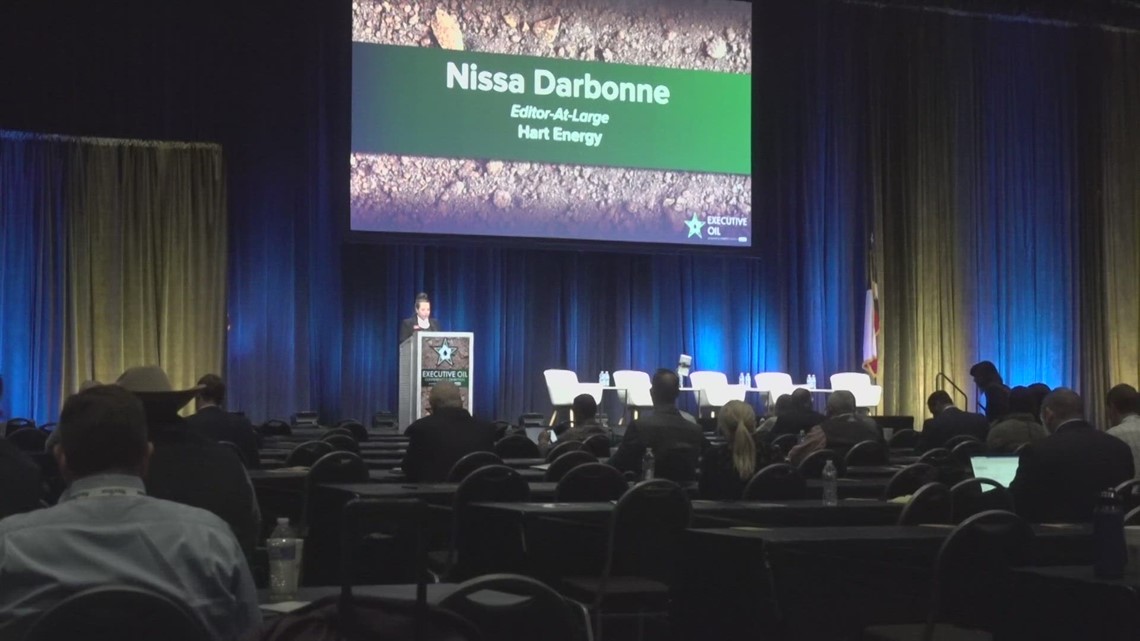 Executive oil conference talks technological innovation in oil and gas ...