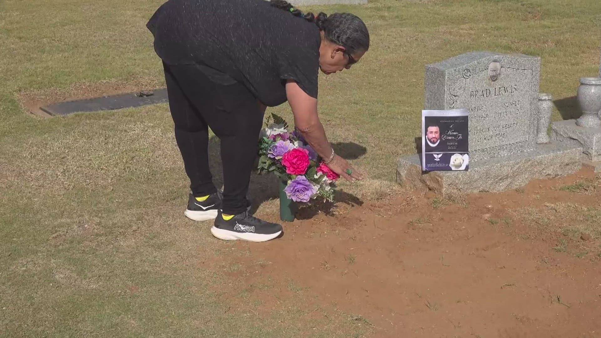 Mother faces heartbreak after son's grave marker removed | newswest9.com