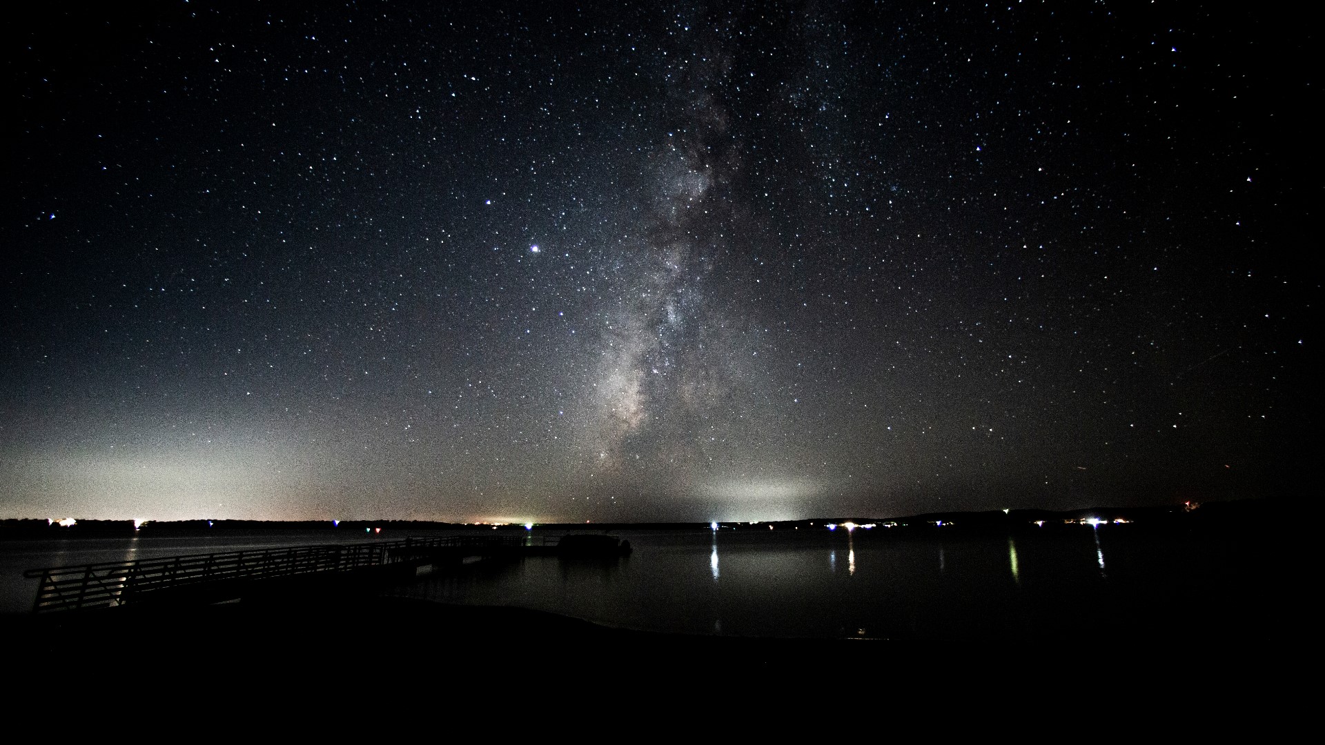 Photographer puts spotlight on protecting West Texas night skies ...