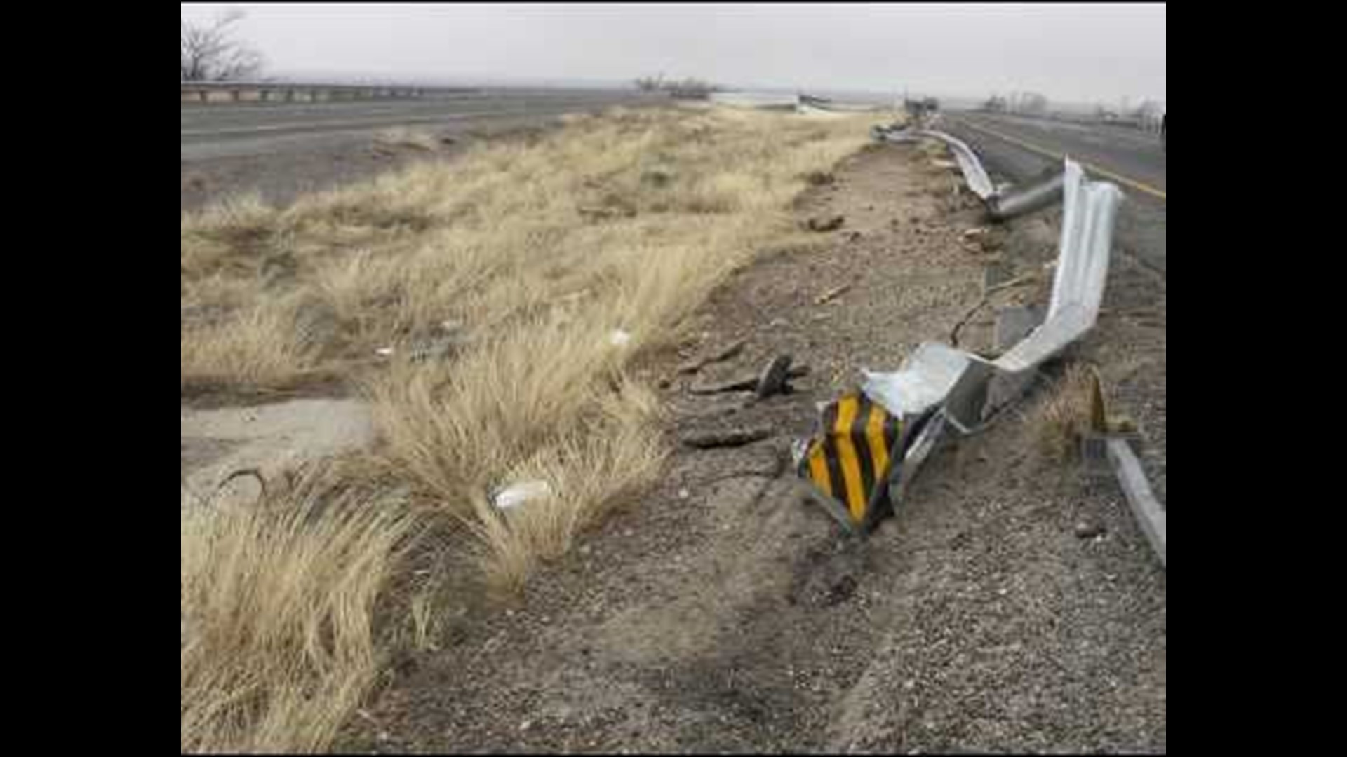 NTSB: damaged guardrail the cause for 2015 deadly prison bus crash ...