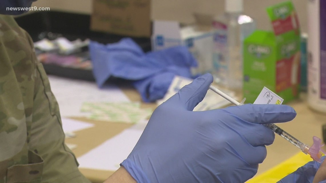 DSHS holds outreach display encouraging community members to get COVID ...