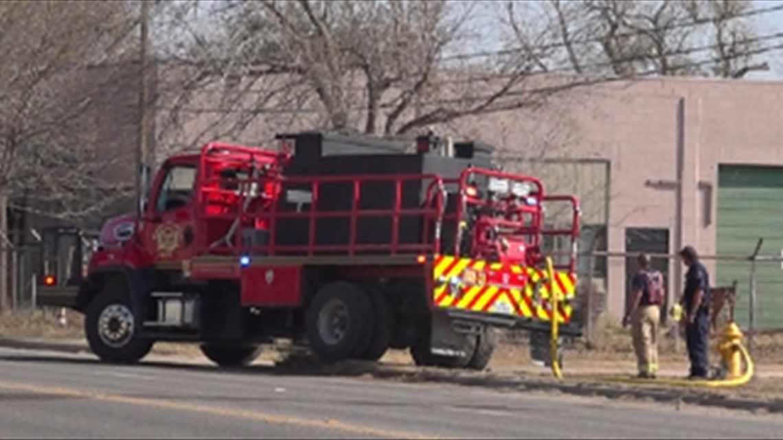 Midland fire truck lost in hot oiler fire, but firefighters safe ...