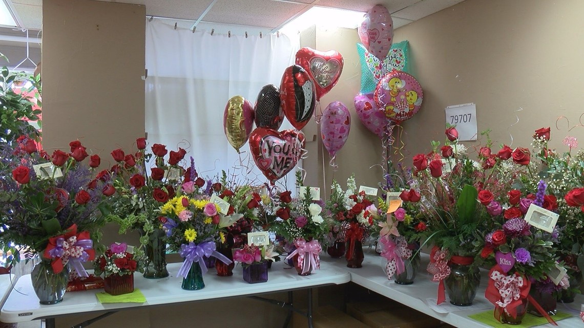 Flower shops extremely busy fulfilling flower orders | newswest9.com