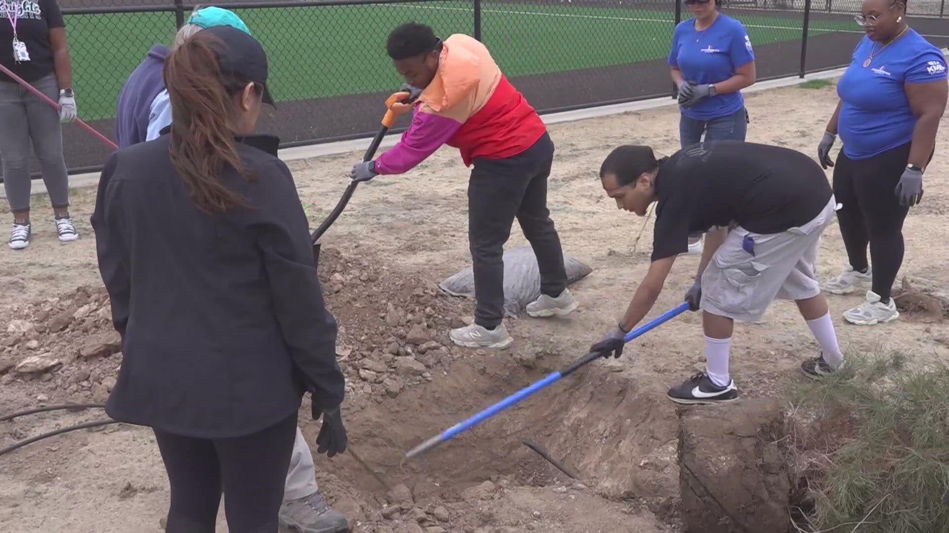 Midland community plants 100 trees for Arbor Day | newswest9.com