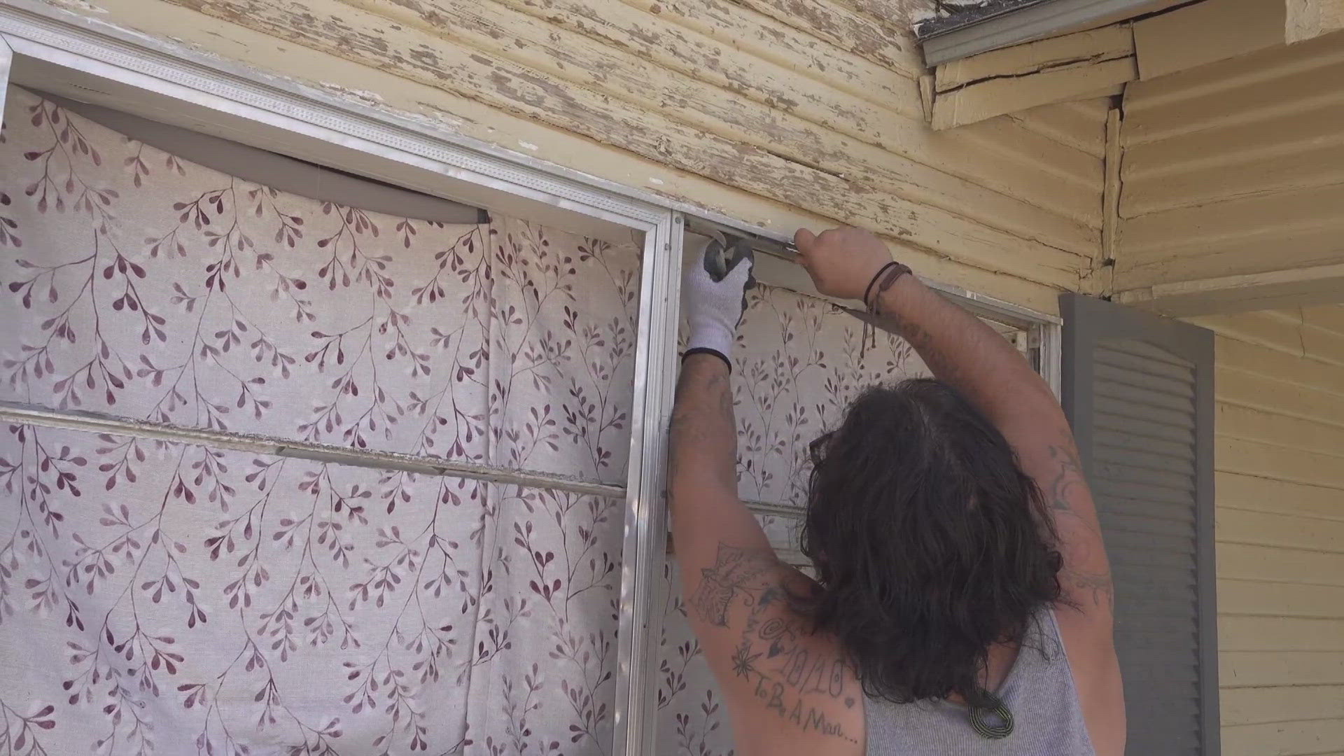 Big Spring hit by powerful storm with 119 mph winds | newswest9.com