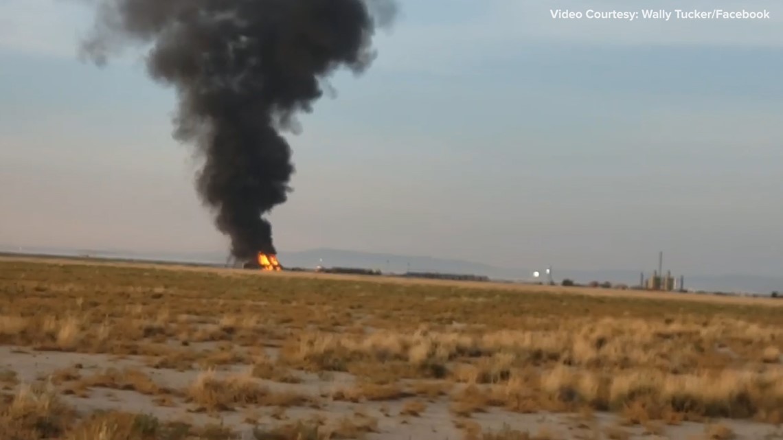 WATCH: A large fire is causing some commotion in Pecos | newswest9.com