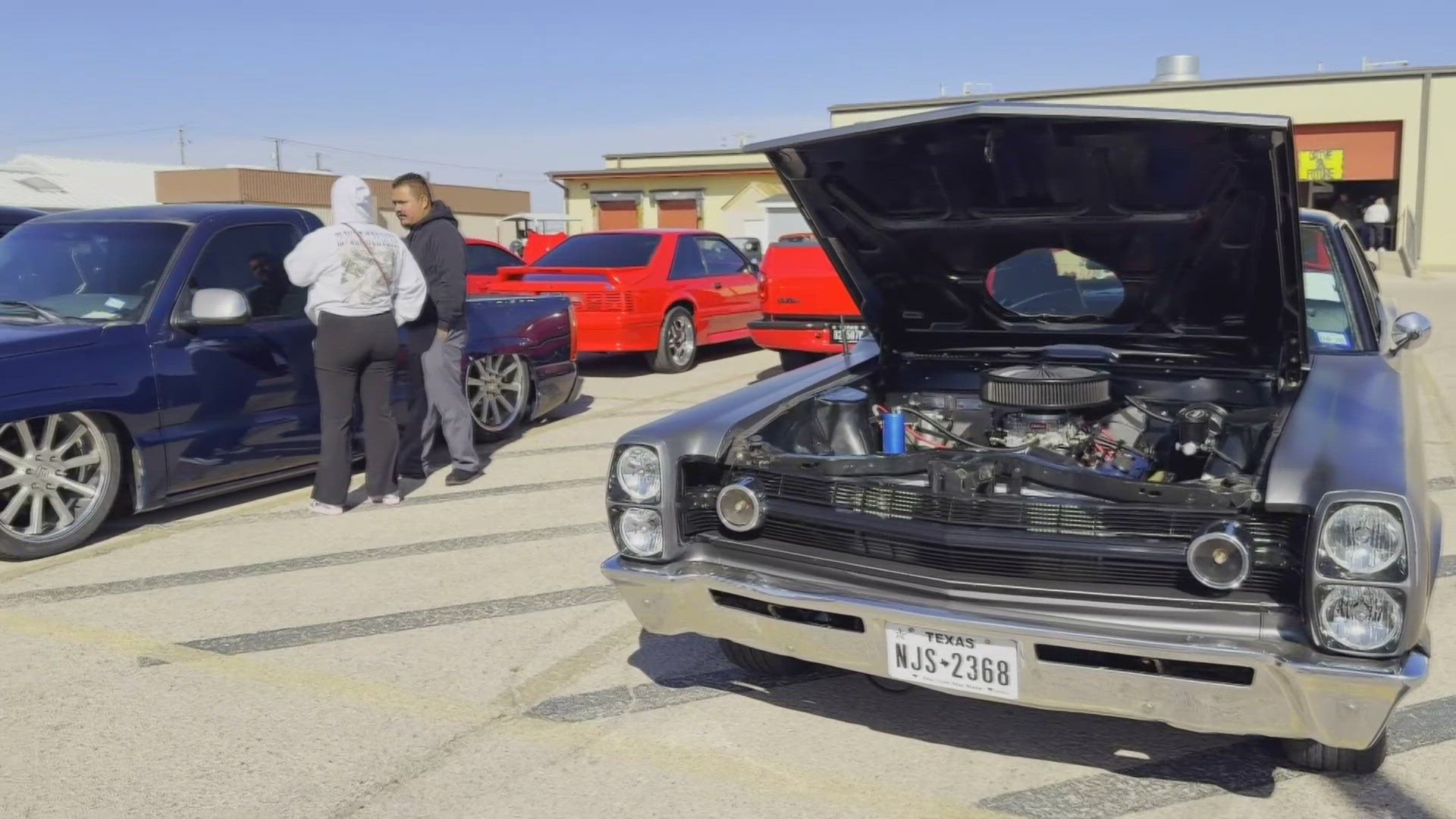 9th Annual Frost Car Show supports ECISD student activities | newswest9.com