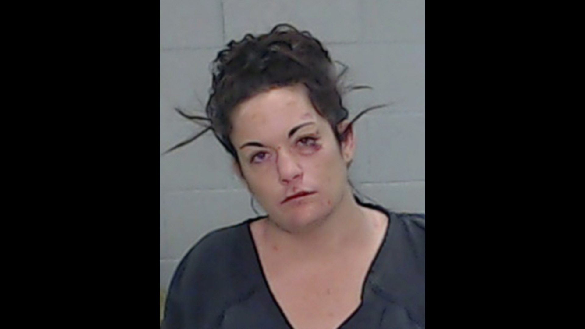 OPD: Woman arrested after kicking officer in the knee | newswest9.com