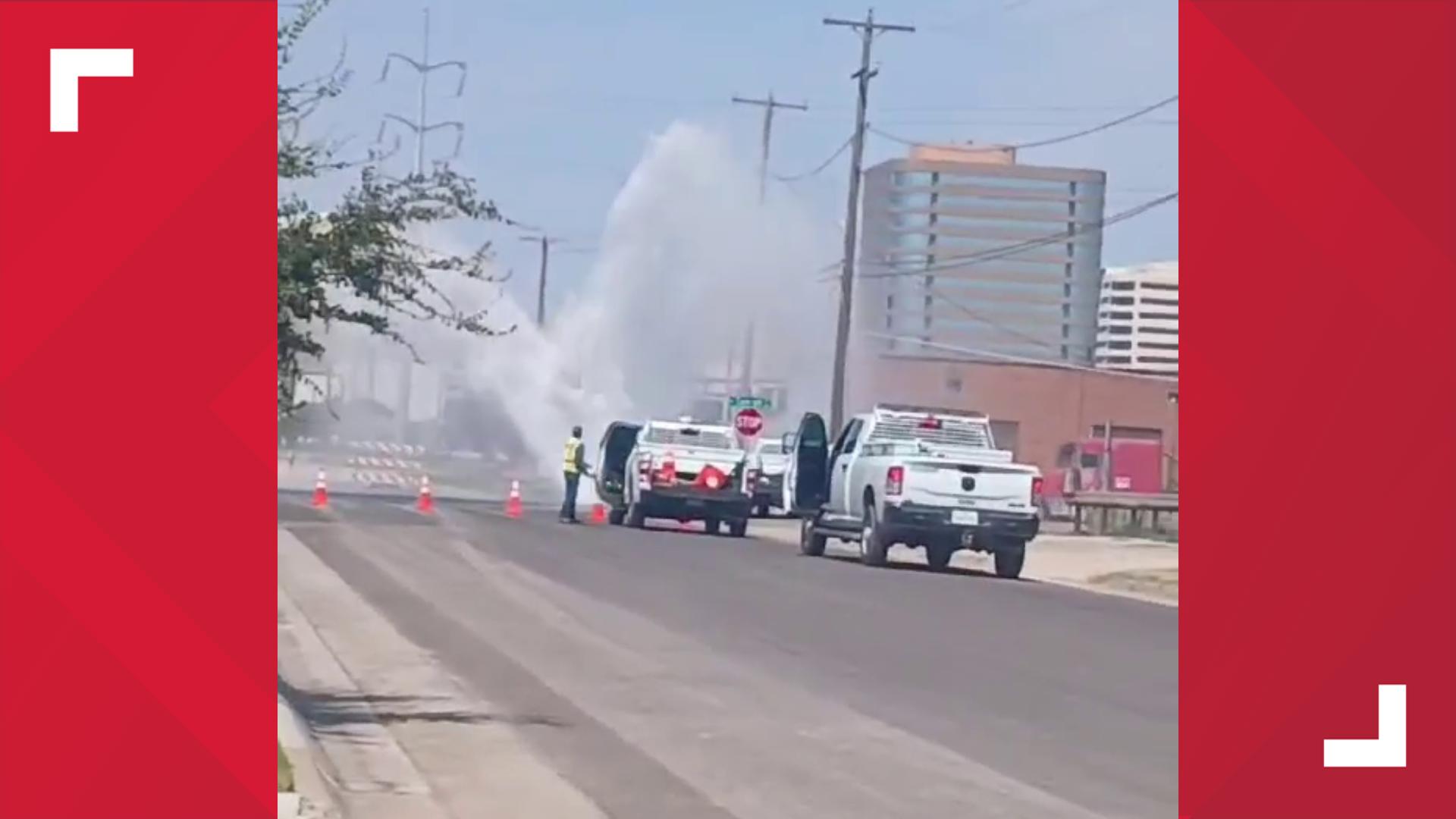 Midland fixes water main break at Terrell and Wall St. | newswest9.com