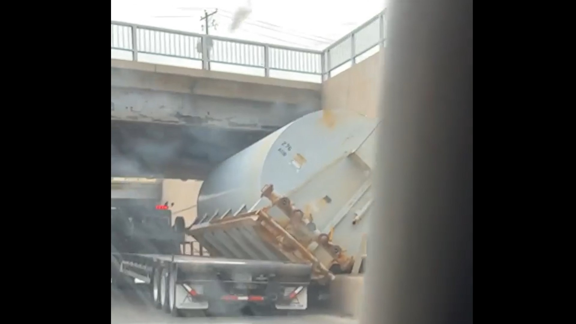 Overpass strike causes closure of portion of Big Spring Street ...