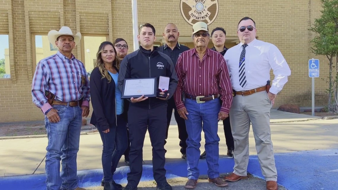 Reeves County jailor receives Medal of Valor | newswest9.com