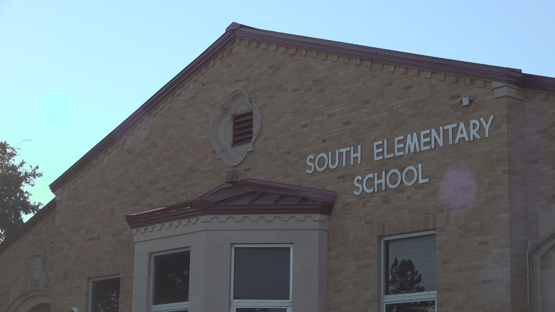 Midland parents demand answers in school abuse allegations | newswest9.com