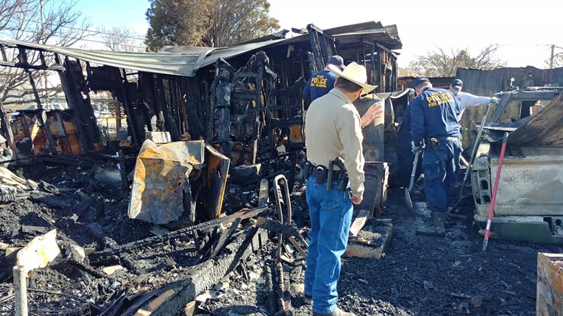 Marathon house fire results in 2 deaths | newswest9.com