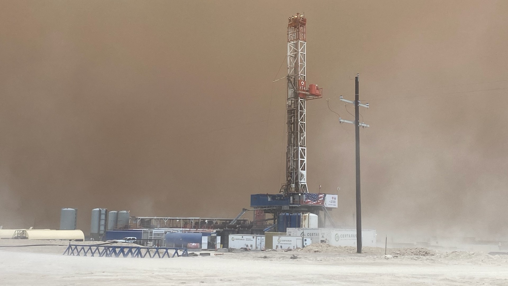 VIEWER PHOTOS: Dust storm rolls into the Permian Basin | newswest9.com