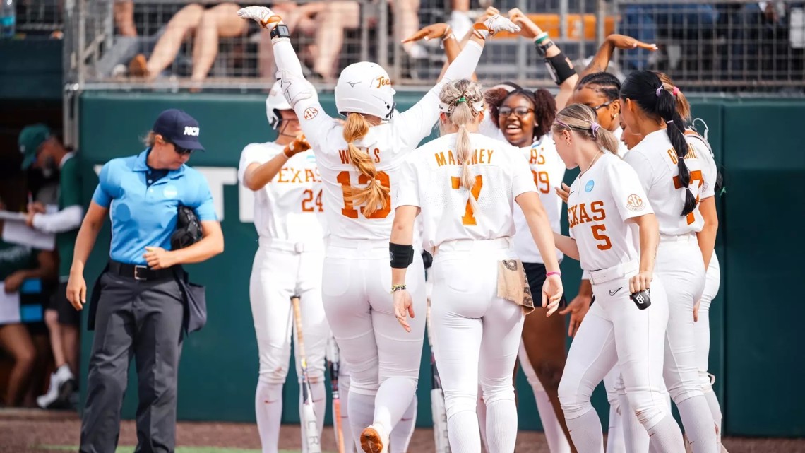 Coahoma's Hannah Wells breaks Texas freshman home run record ...