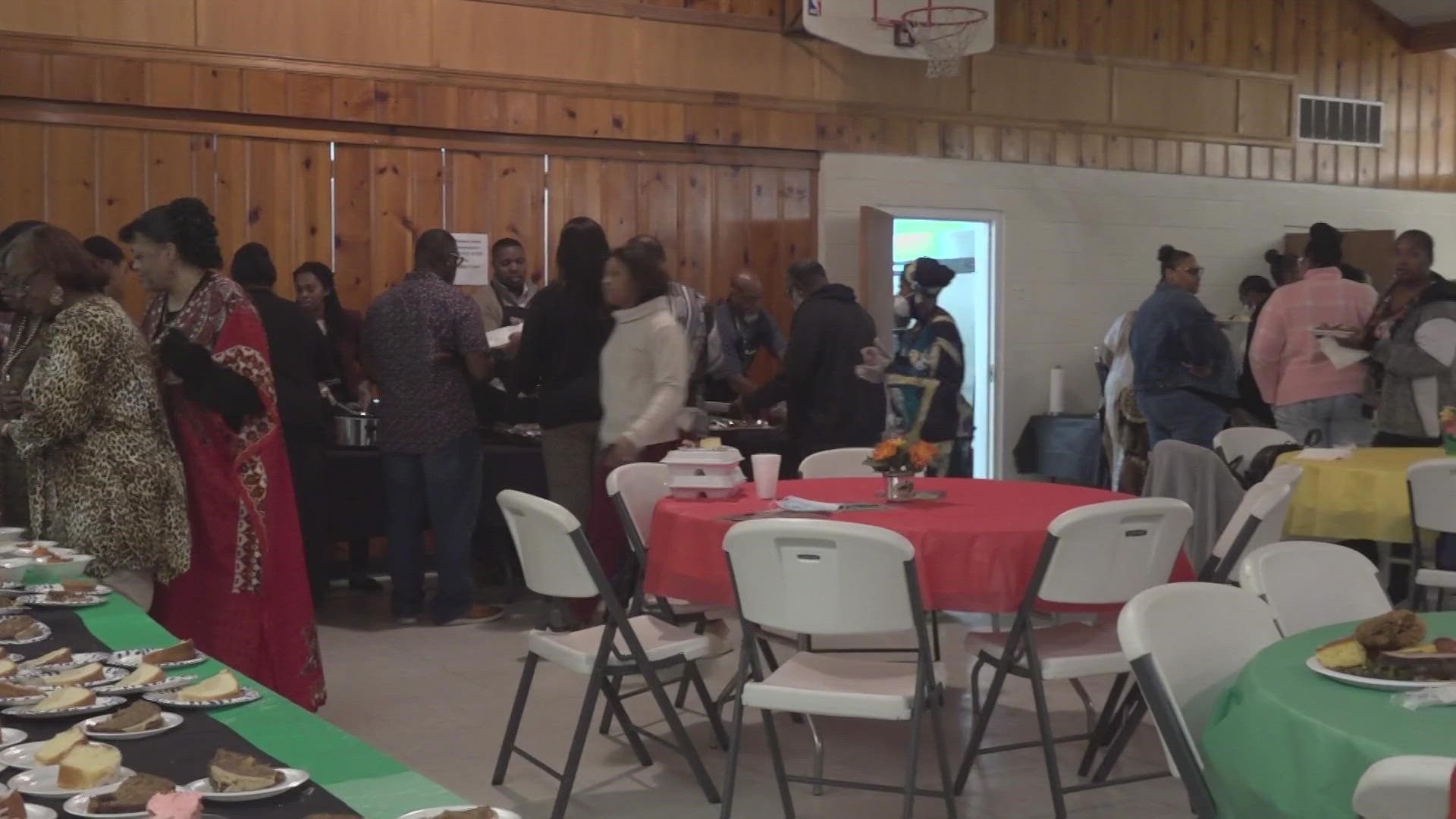 Soul food tasting at St. James Missionary Baptist | newswest9.com