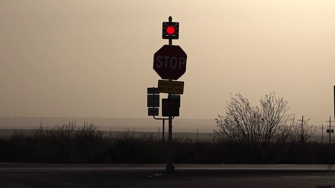 How to drive safely in dust storms | newswest9.com