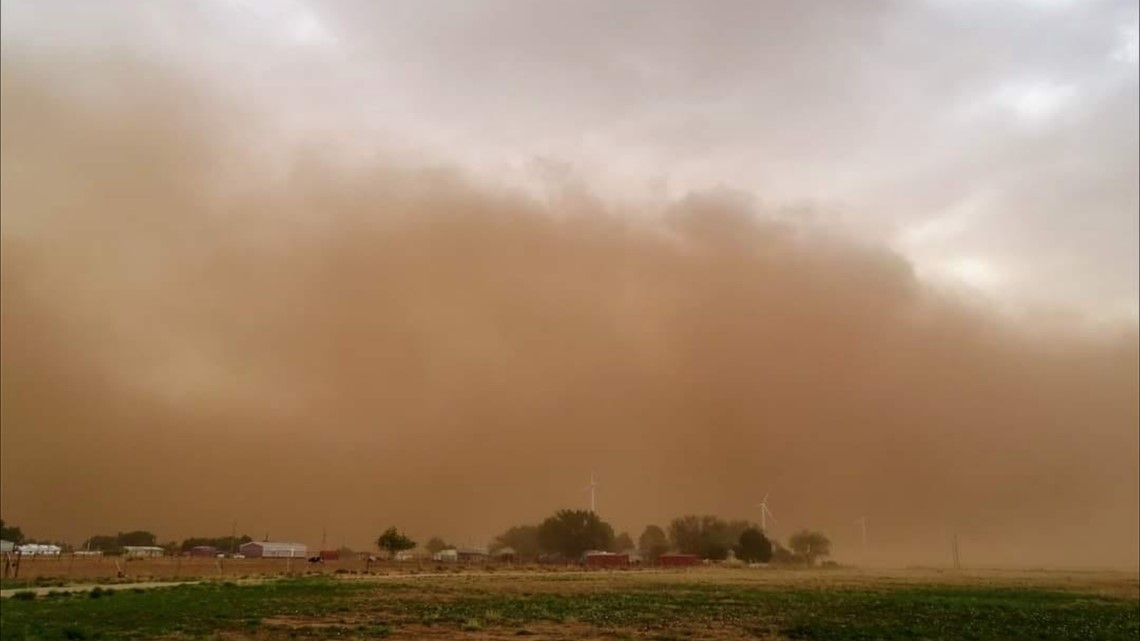 VIEWER PHOTOS: Dust storm rolls into the Permian Basin | newswest9.com