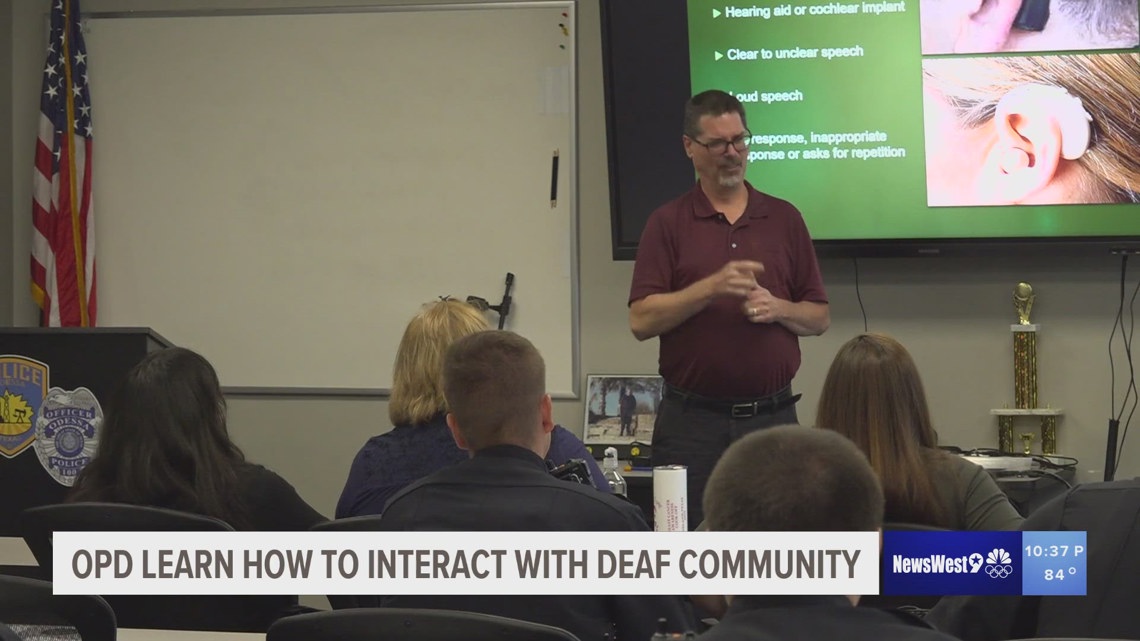 OPD officers learn how to interact with deaf community | newswest9.com