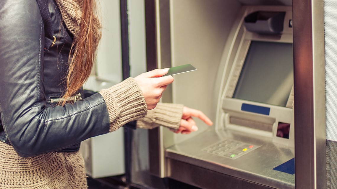 How to stay safe when using an ATM | newswest9.com