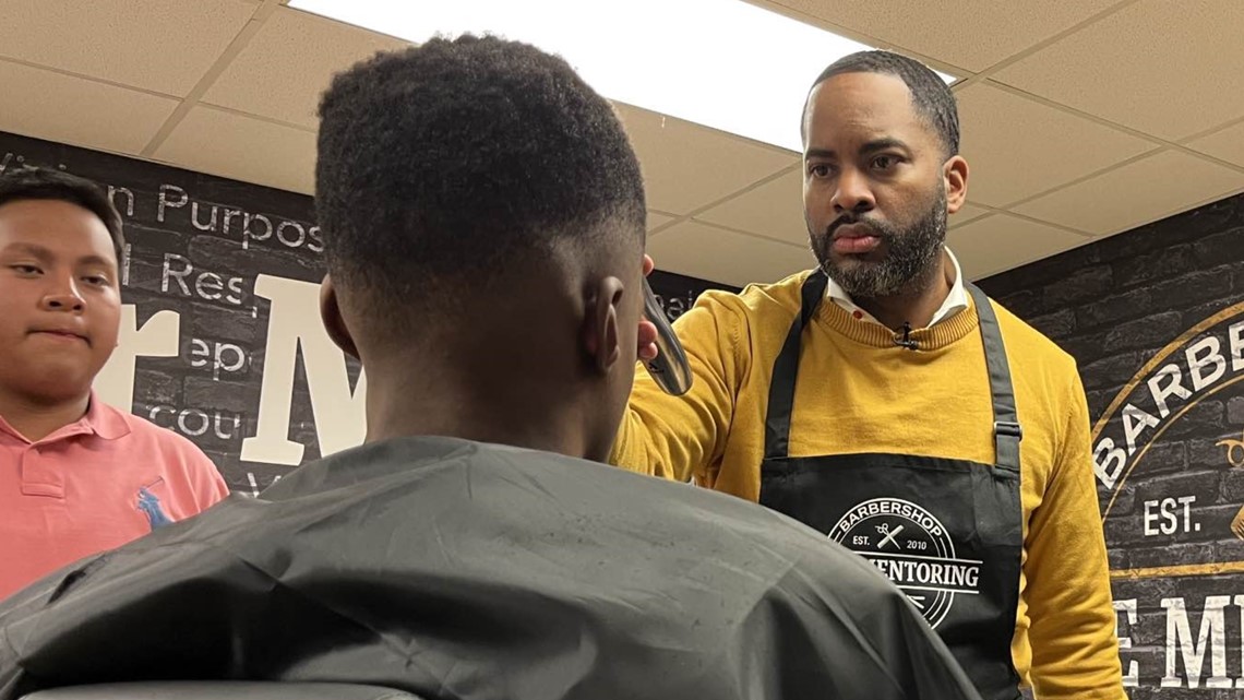 High School teacher helps students through barbershop initiative ...